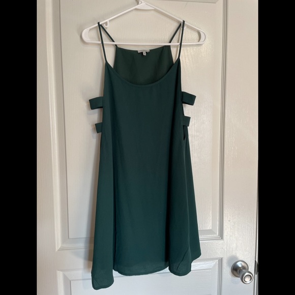 Tobi | Dresses | Tobi Green Dress | Poshmark